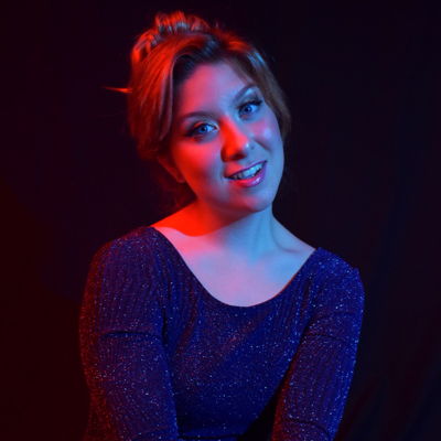 Alexandra Brodzik - Performer, Actor, Dancer, Singer | StageAgent