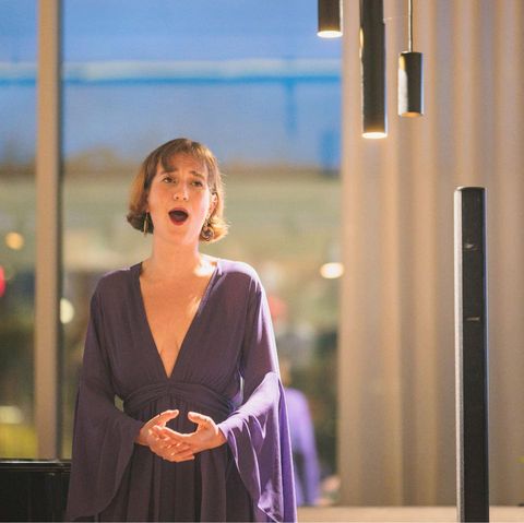 Alice Hermand - Performer, Singer | StageAgent