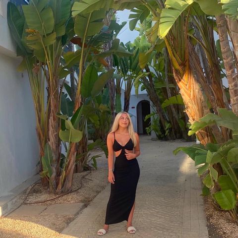 Amelia Hughes | StageAgent