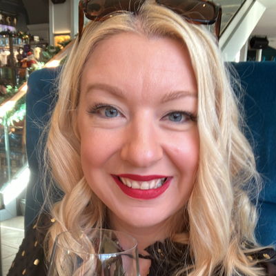 Amy Holden - Performer, Fan, Actor, Dancer, Singer | StageAgent