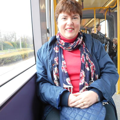 Angela O'Looney - Singer | StageAgent