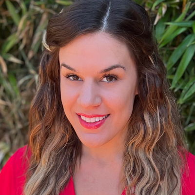 Ashley Cutright - Actor, Singer | StageAgent