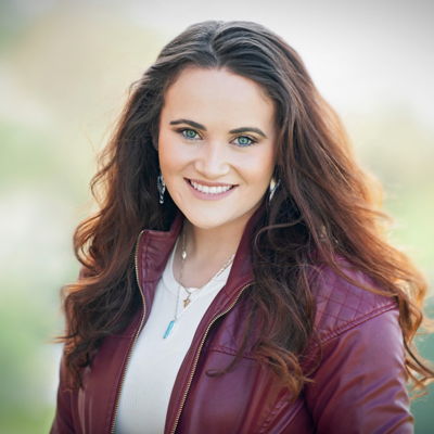 Ashlyn Mullins - Performer, Actor, Voice-over, Singer | StageAgent