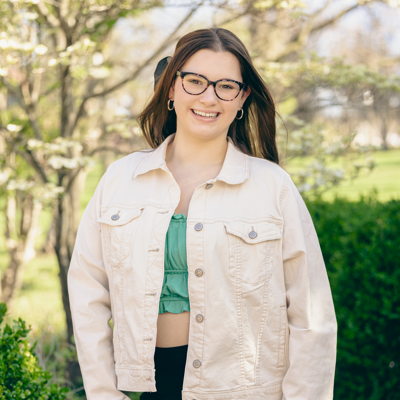 Ava Seuffert - Performer, Fan, Actor, Dancer, Singer | StageAgent