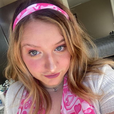 Becca - Performer, Actor, Singer | StageAgent