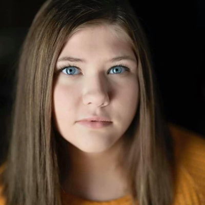 Becca Robinson - Performer, Artistic Staff, Actor, Voice-over, Singer ...