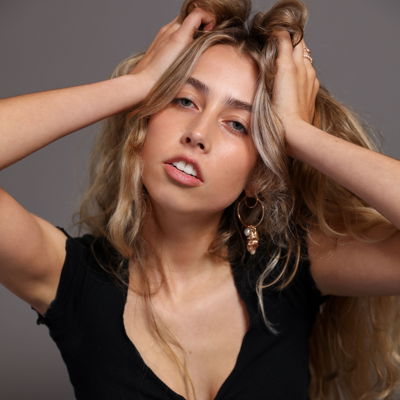 Caitlin - Performer, Fan, Actor, Singer, Model | StageAgent