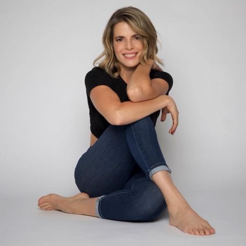 Carolina Laris - Actor, Dancer, Singer | StageAgent