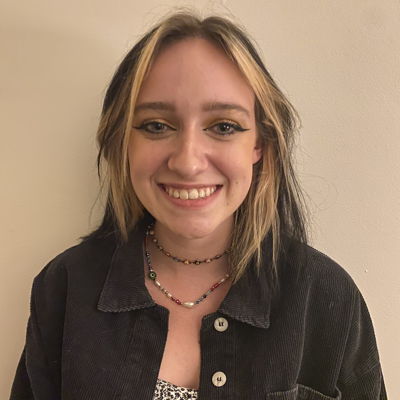 Caroline Holliday - Performer, Actor, Dancer, Singer, Comedian | StageAgent