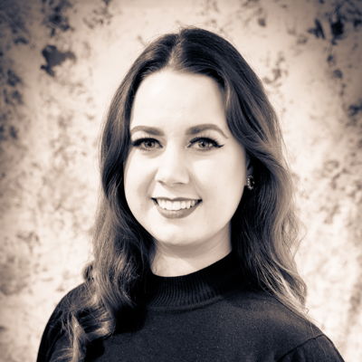 Chelsea McRae - Performer, Artistic Staff, Teacher, Actor, Singer ...