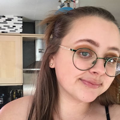 Chloe Reid - Actor, Dancer, Singer | StageAgent