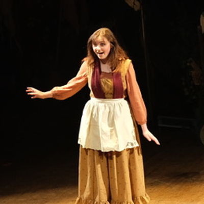 Chloe Sohngen - Performer, Fan, Actor, Singer | StageAgent