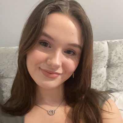 Chloe Walker - Performer, Actor, Singer | StageAgent