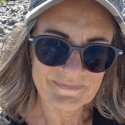 Clare Clarke - Performer, Actor, Dancer, Singer | StageAgent