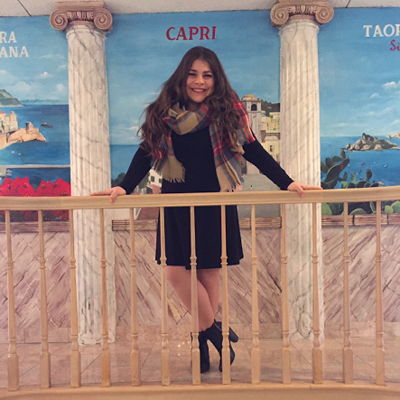 Claudia Nieves - Actor, Dancer, Singer | StageAgent