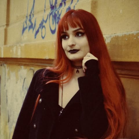 Cristina Florentina - Performer, Singer | StageAgent