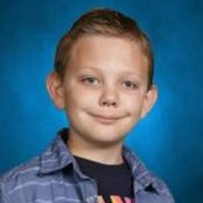 Dylan Sallee - Performer, Actor, Singer, Comedian | StageAgent