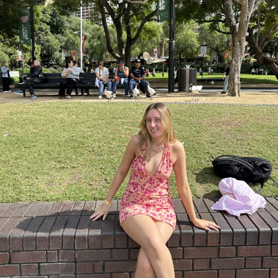 Eleanor King - Actor, Singer | StageAgent