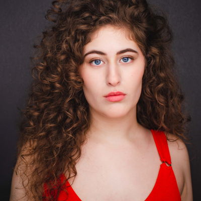 Eléonore Heno - Performer, Actor, Dancer, Singer, Model | StageAgent