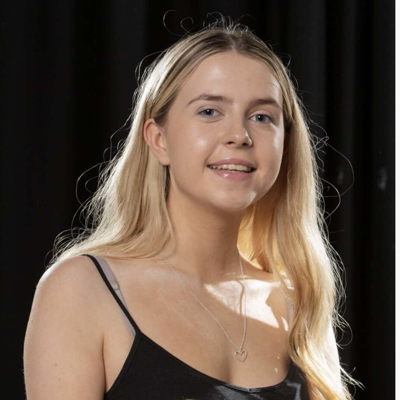 Elizabeth Coughlan - Performer, Actor, Dancer, Singer, Model | StageAgent