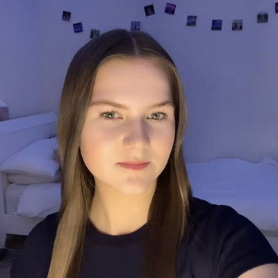 Ellie Sharp - Performer, Actor, Dancer, Singer | StageAgent