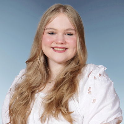 Ember Doyle - Performer, Actor, Singer | StageAgent