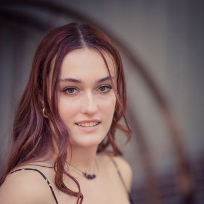 Emilia Gambucci - Performer, Actor, Dancer, Singer | StageAgent