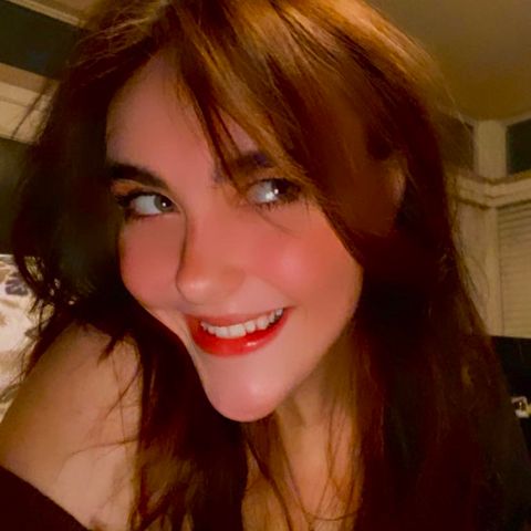 Emma Newton - Actor, Singer, Comedian | StageAgent