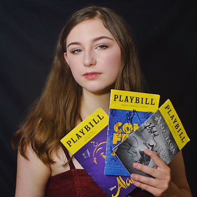 Emma Rumbalski - Performer, Actor, Singer | StageAgent