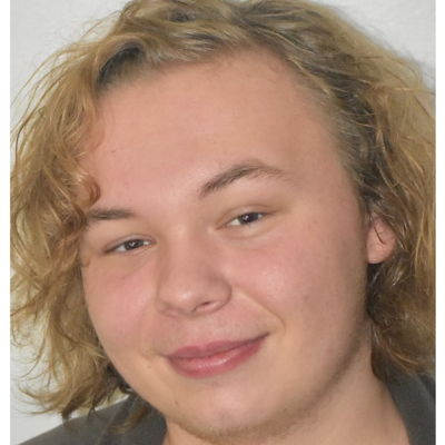 Ethan Spudich Davis - Performer, Actor, Dancer, Singer | StageAgent