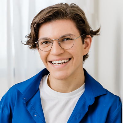 Gavin Evanson - Performer, Actor, Dancer, Voice-over, Singer | StageAgent