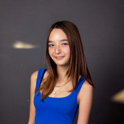 hallie kassewitz - Performer, Actor, Singer | StageAgent