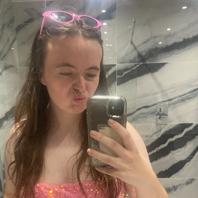 Holly Louise Mcdivitt | StageAgent