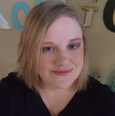 Holly Skaggs | StageAgent