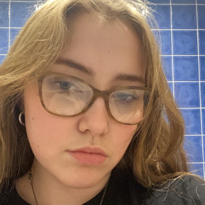 Isabelle Brown - Performer, Fan, Actor, Singer | StageAgent