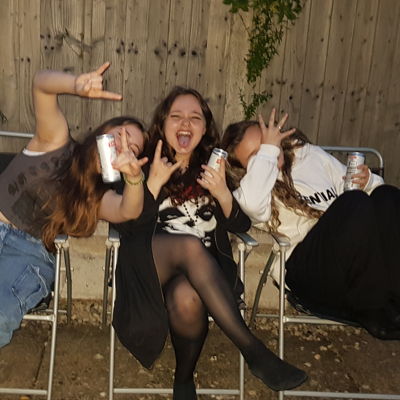 izzy Evans - Actor, Singer | StageAgent