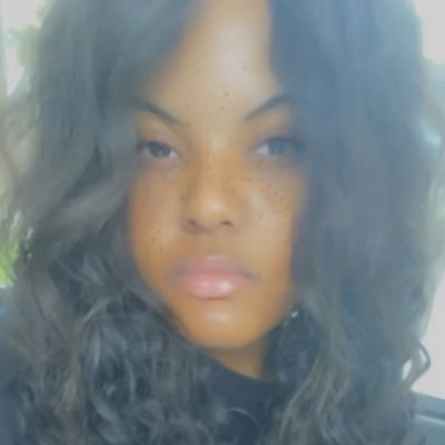 Jacquelyn Giles - Performer, Actor | StageAgent