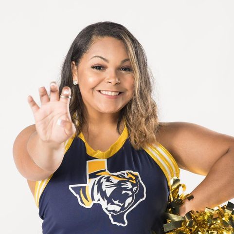 Jael Davis | StageAgent