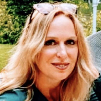 Janine Felder-Kahn - Performer, Actor | StageAgent