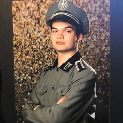 Joshua brown - Performer, Actor, Voice-over, Singer, Comedian | StageAgent