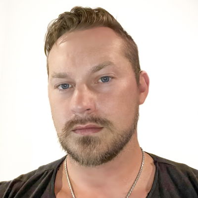 Joshua Slonaker - Fan | StageAgent