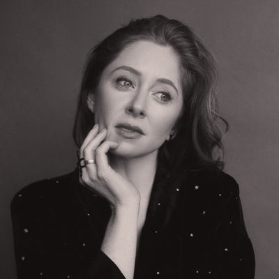 Kate Morgan Chadwick - Performer, Actor, Singer, Comedian | StageAgent