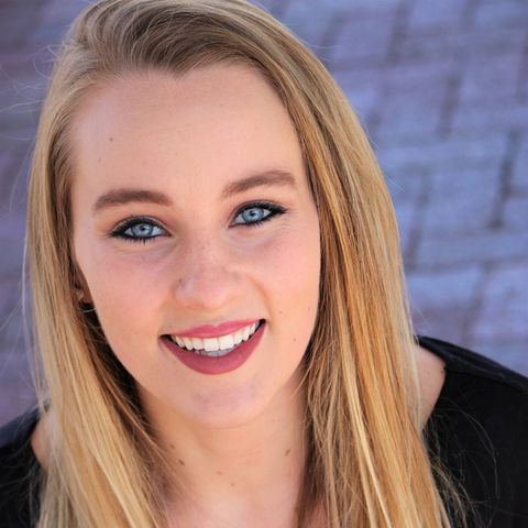 Katie Lang's Instagram, Twitter & Facebook on IDCrawl