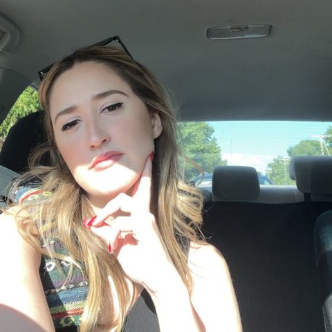 Kelly Rae Hawks - Performer, Fan, Actor | StageAgent