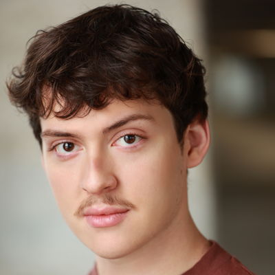 Levi Buckmaster - Actor, Singer | StageAgent