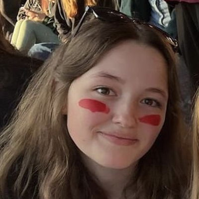 Lily Rowland - Performer, Actor, Dancer, Singer | StageAgent