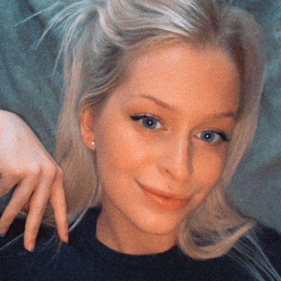 Lizzy Peterson - Performer, Actor, Model | StageAgent