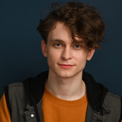 Logan Snyder - Performer, Actor, Dancer, Voice-over, Singer, Model ...