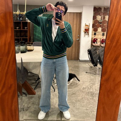 Luis Silis - Performer, Actor, Model | StageAgent