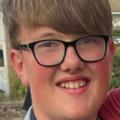 Maxwell Cooper - Performer, Fan, Actor, Singer, Comedian | StageAgent